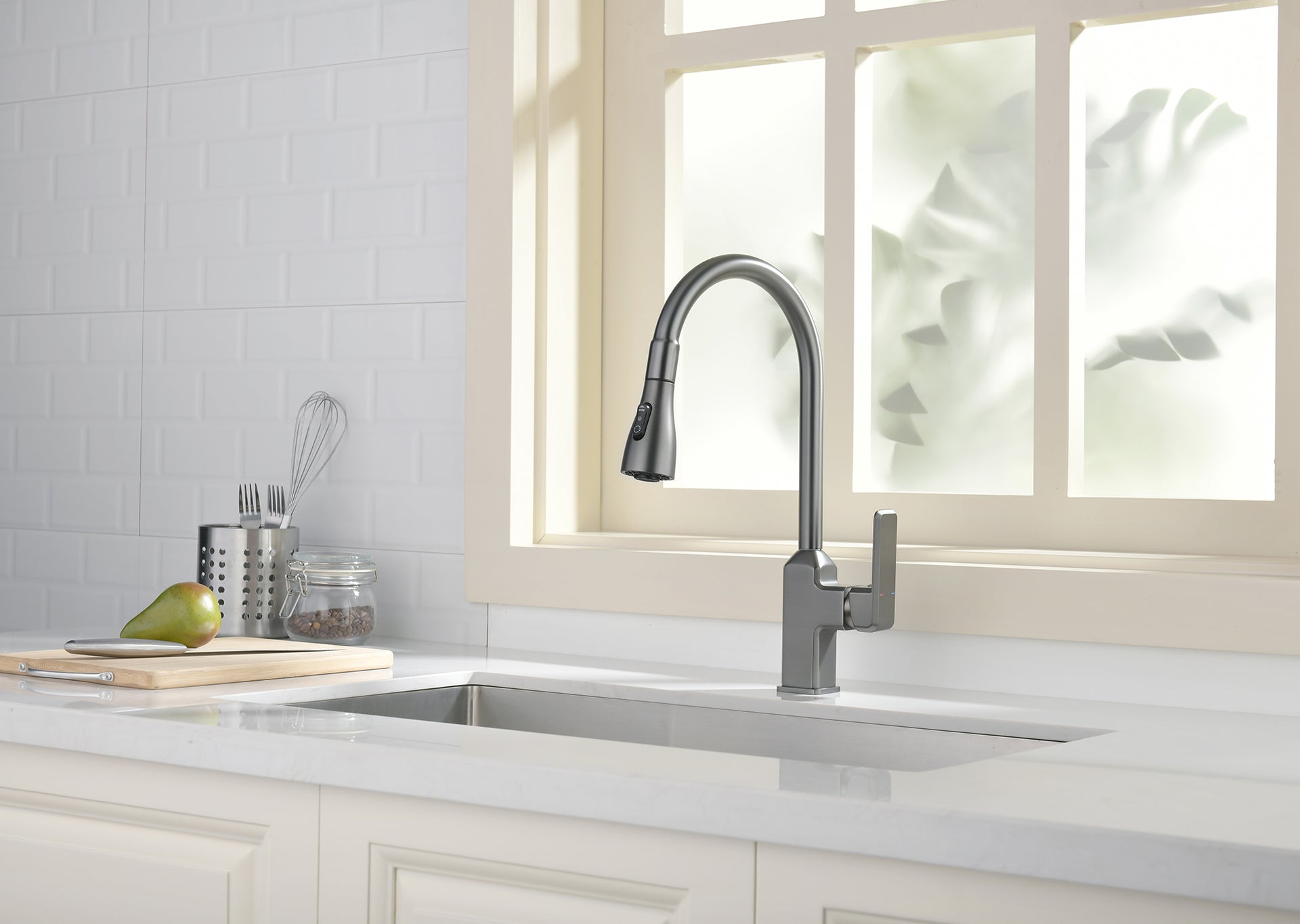 Lefton Modern Pull-Down Single-Hole Kitchen Sink Faucet – Lefton Home
